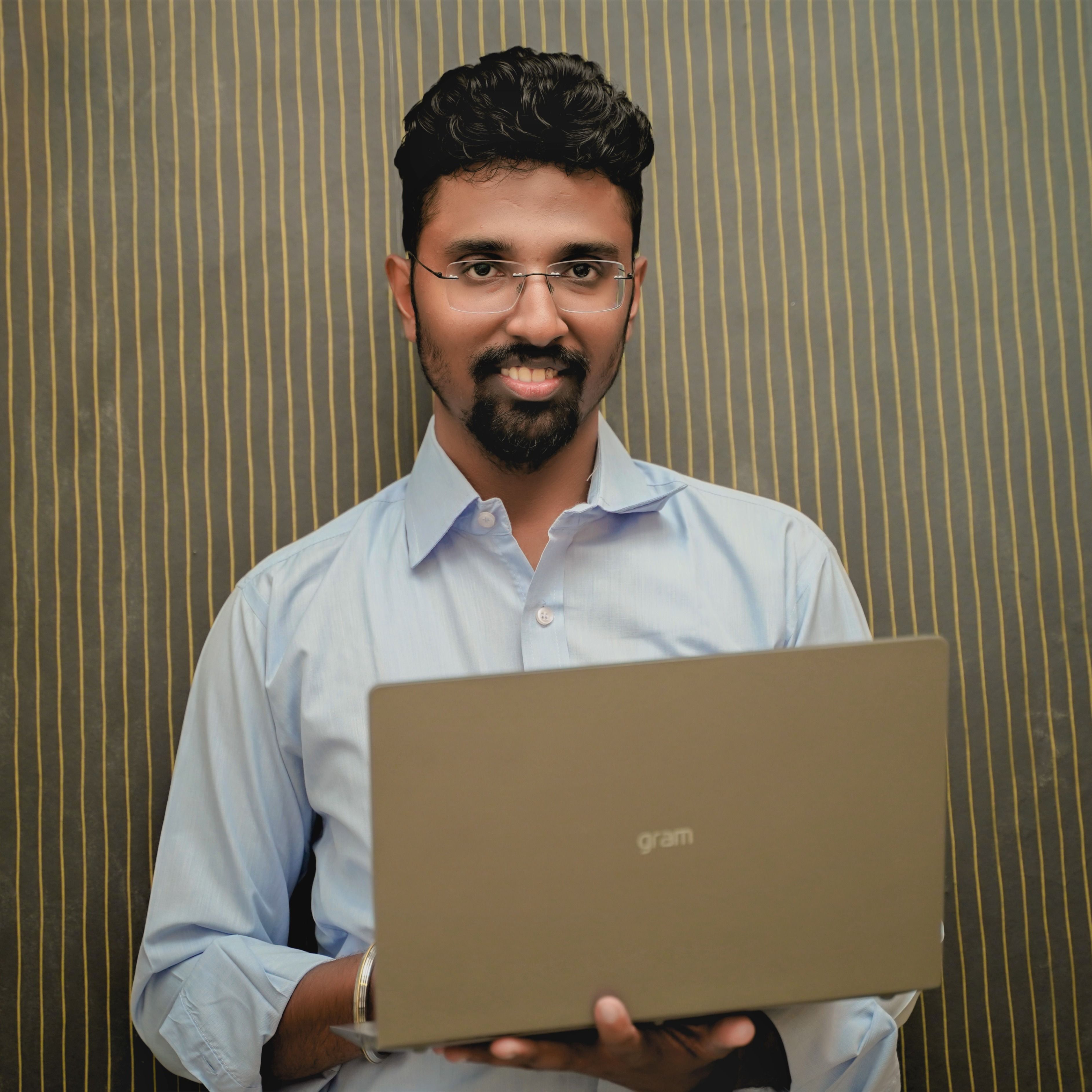 Hardik Lashkari | Tealfeed